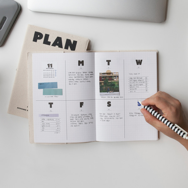 JStory Plan Weekly Monthly Journal Grid A5 Vol. 1- Beige2 – Tudos